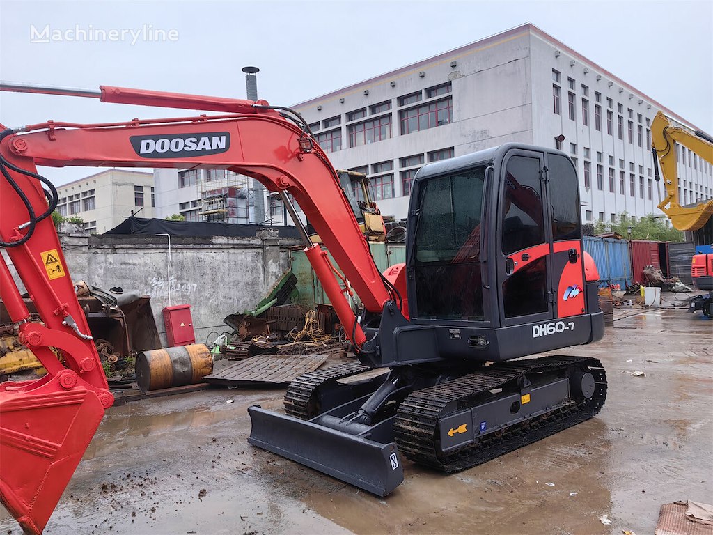 Doosan DH60 mini bager