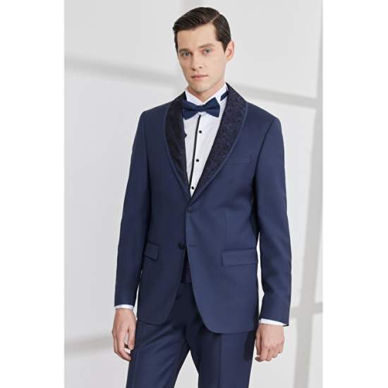 Slim Fit Shawl Collar Wool Tuxedo Suit