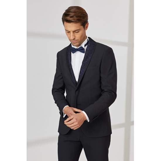 Slim Fit Shawl Collar Wool Tuxedo Suit