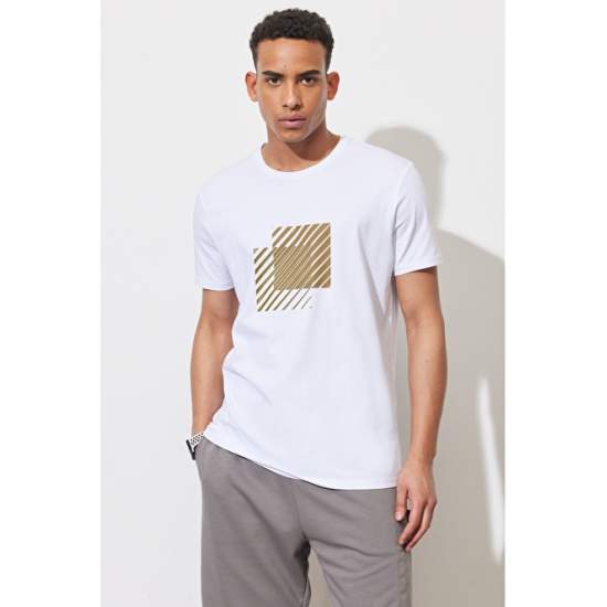 Slim Fit Crew Neck Cotton Printed T-Shirt