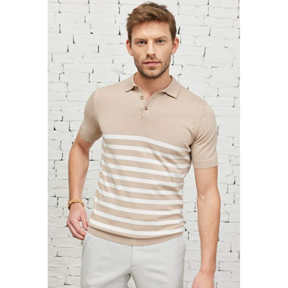 Standard Fit Crew Neck Short Sleeve Striped Knitwear