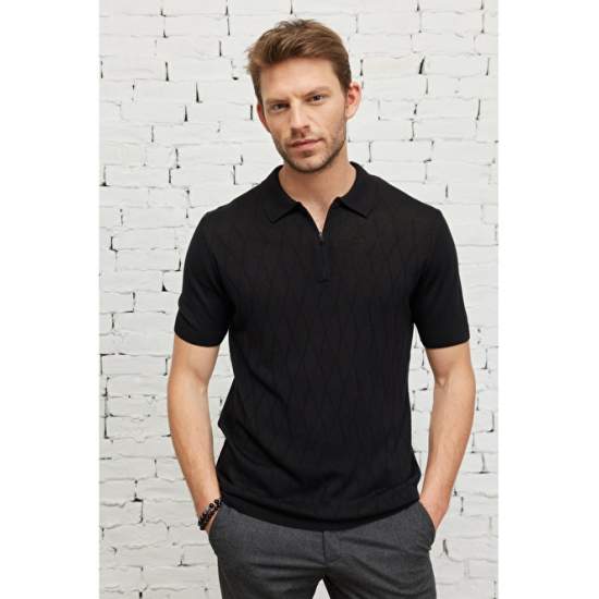 Standard Fit Polo Collar Short Sleeve Jacquard Knitwear