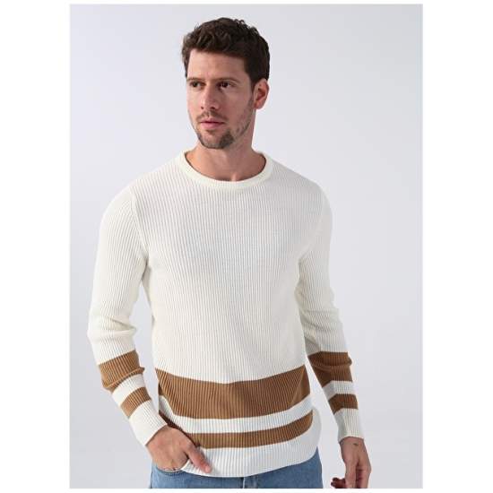 Factory O Neck Plain Beige Men's Sweater MASATO