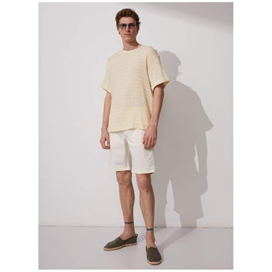 Factory O Neck Dobby Yellow Men's T-Shirt TURESA