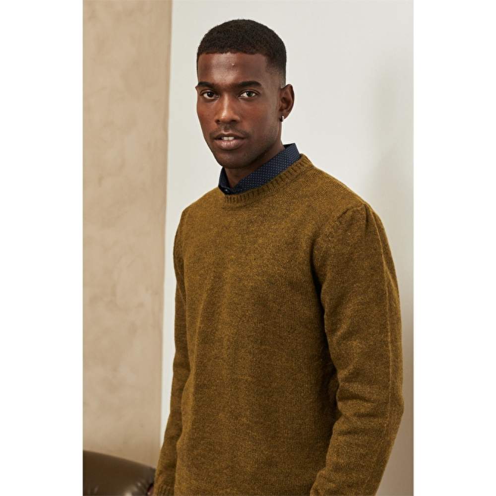 Standard Fit Crew Neck Knitwear Sweater