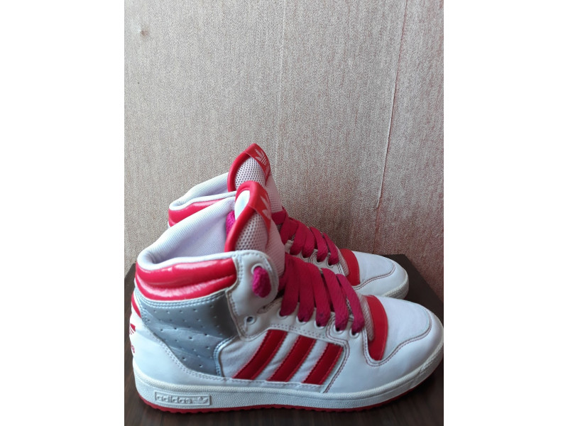 PATIKE "ADIDAS" br. 39,5/24,5cm.