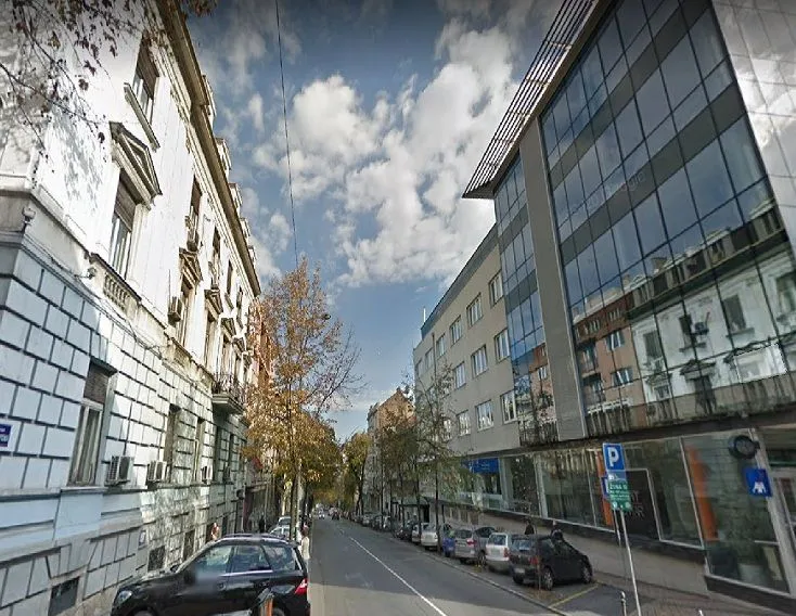 Izdavanje, poslovni prostor, 140m2, Trg Republike Centar, Centar, Beograd