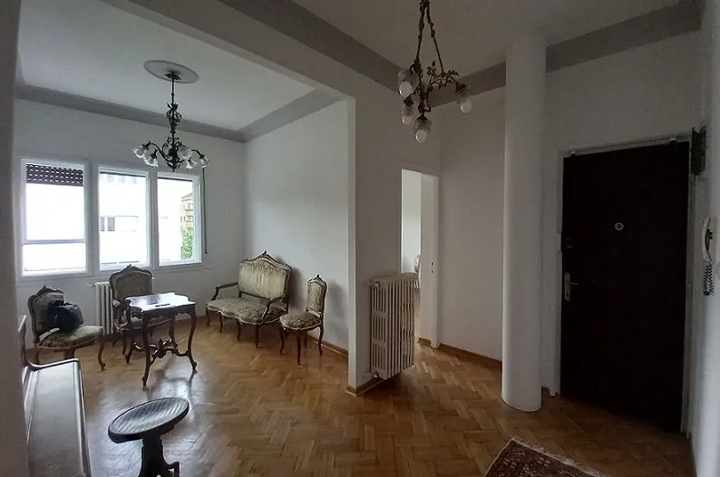 Izdavanje, četvorosoban stan, 110m2, Vračar, Beograd