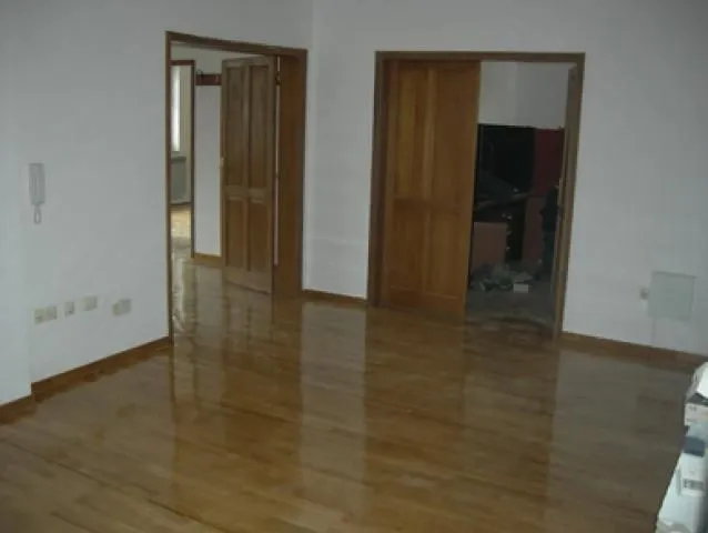 Izdavanje, poslovni prostor, 170m2, Stari Grad, Beograd