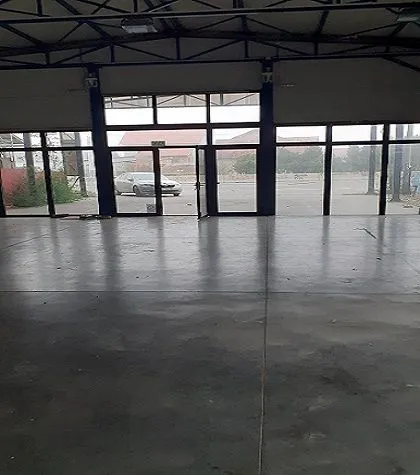 Izdavanje, poslovni prostor, 400m2, Beograd