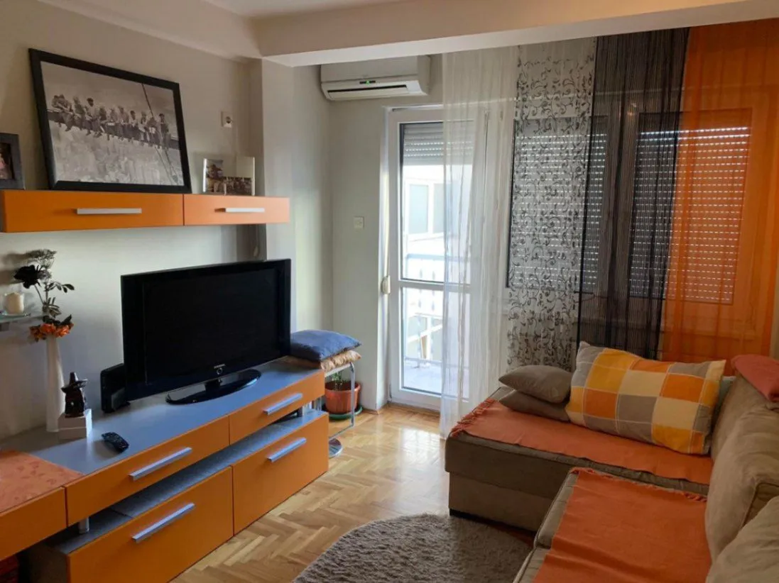 Prodaja, stan, 43m2, Bulevar Oslobodjenja, Novi Sad, Novi Sad