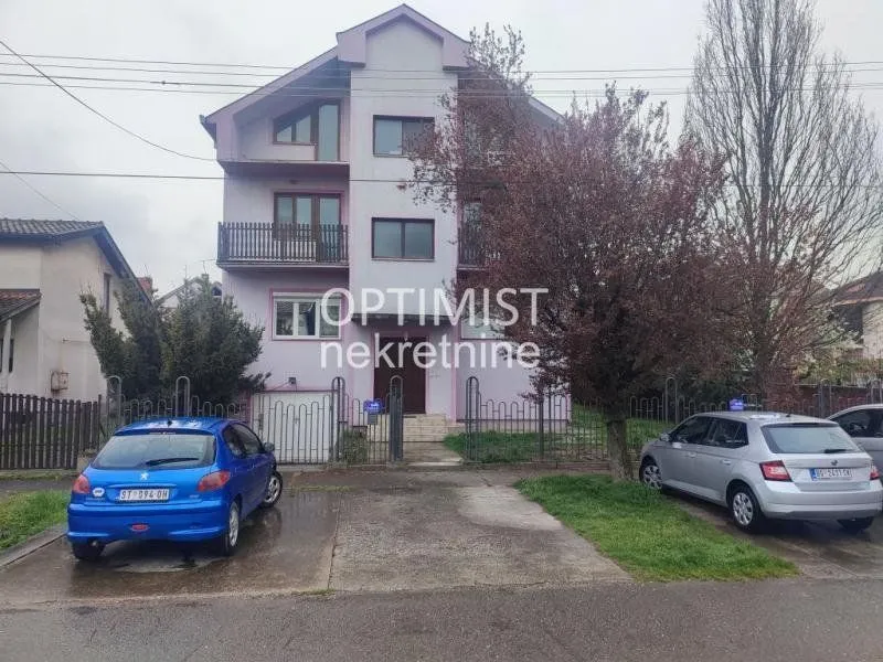 Prodaja, kuća, 313m2, Centar, Stara Pazova