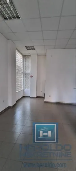 Prodaja, poslovni prostor, 30m2, Vranje