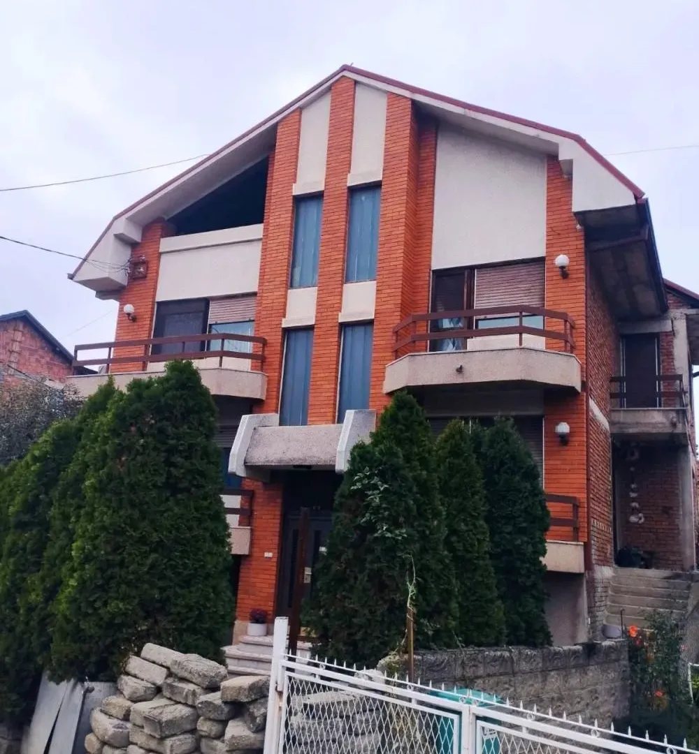 Prodaja, kuća, 320m2, Centar, Leskovac