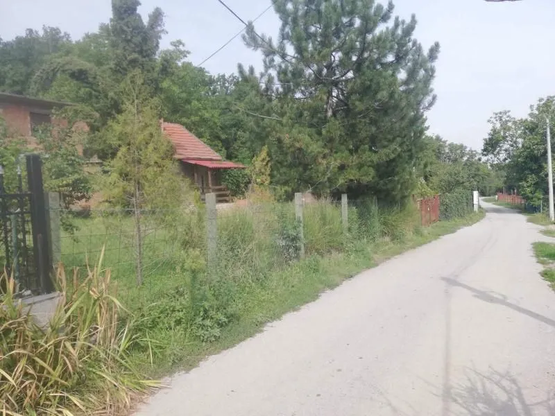 Prodaja, zemljište, 1500m2, Sremska Kamenica, Petrovaradin, Novi Sad