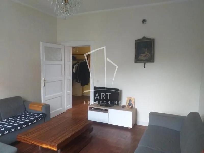 Prodaja, dvosoban stan, 56m2, Neimar, Vračar, Beograd