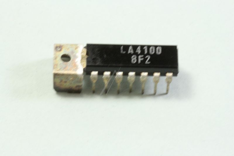 LA4100 IC KOLO