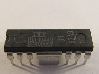 TDA1044U IC KOLO