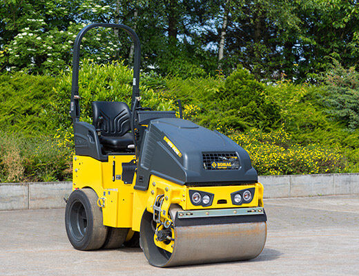 BOMAG BW 100 ACM-5 kombinovani valjak