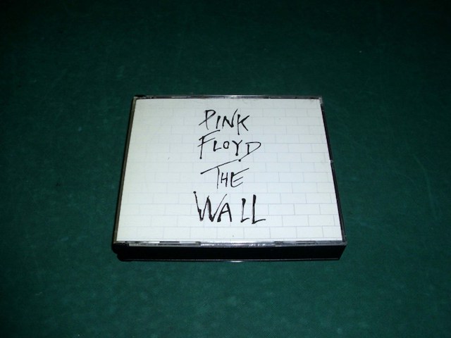 PINK FLOYD – The Wall