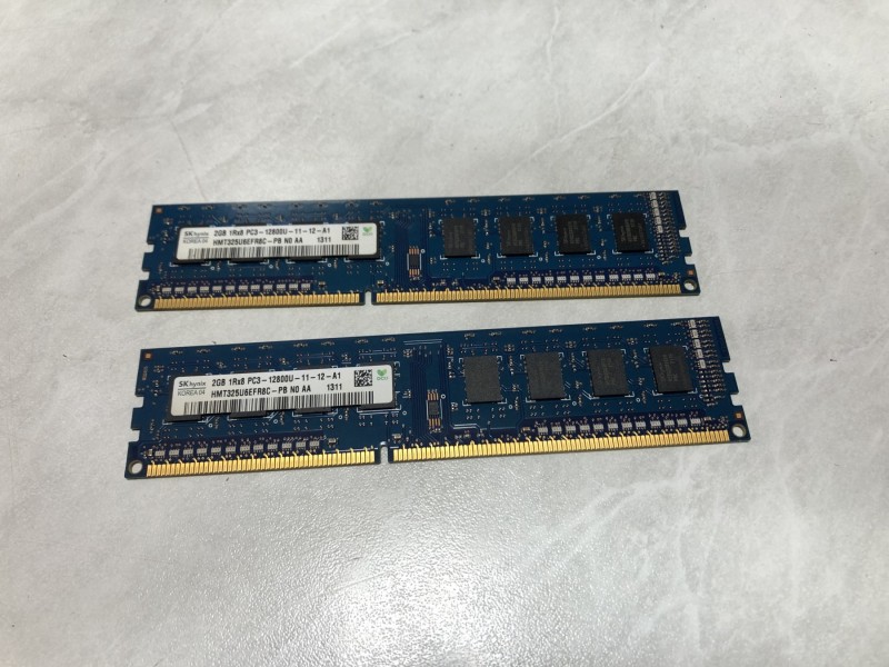 2x2gb ddr3 SkHynix ispravne 1600mhz