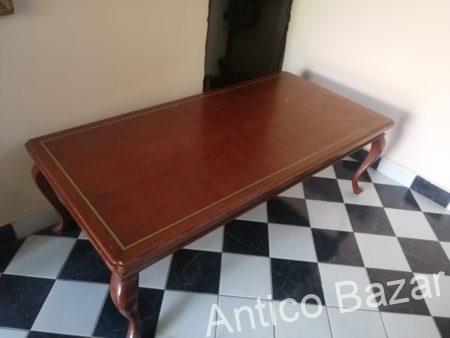 Stari salonski sto