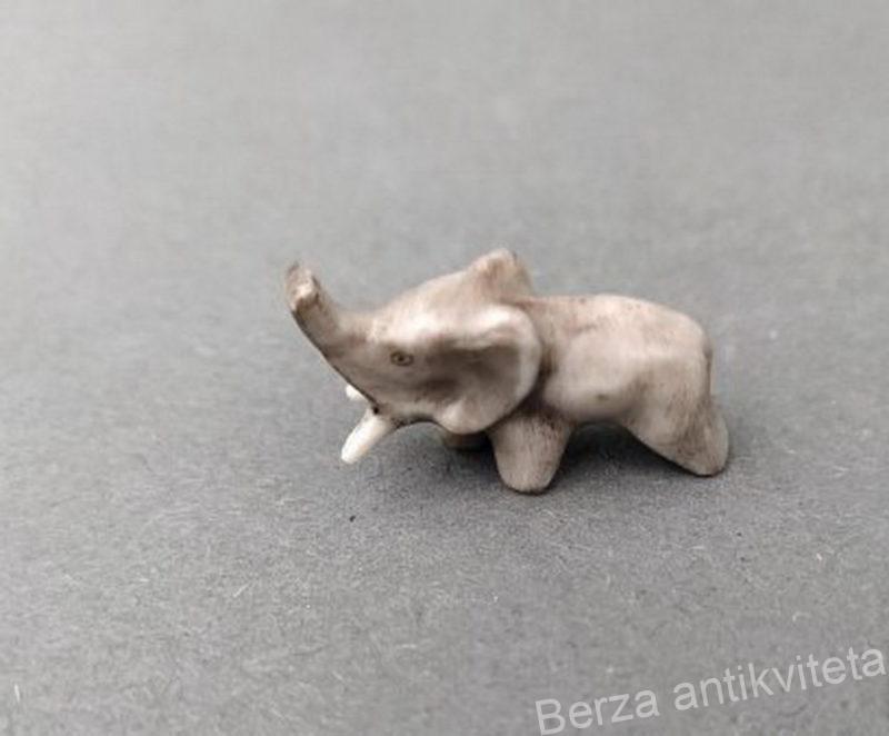 Herend minijatura slon