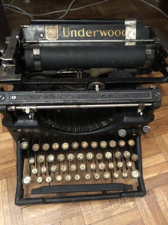 Pisaća mašina – Underwood Typewriters