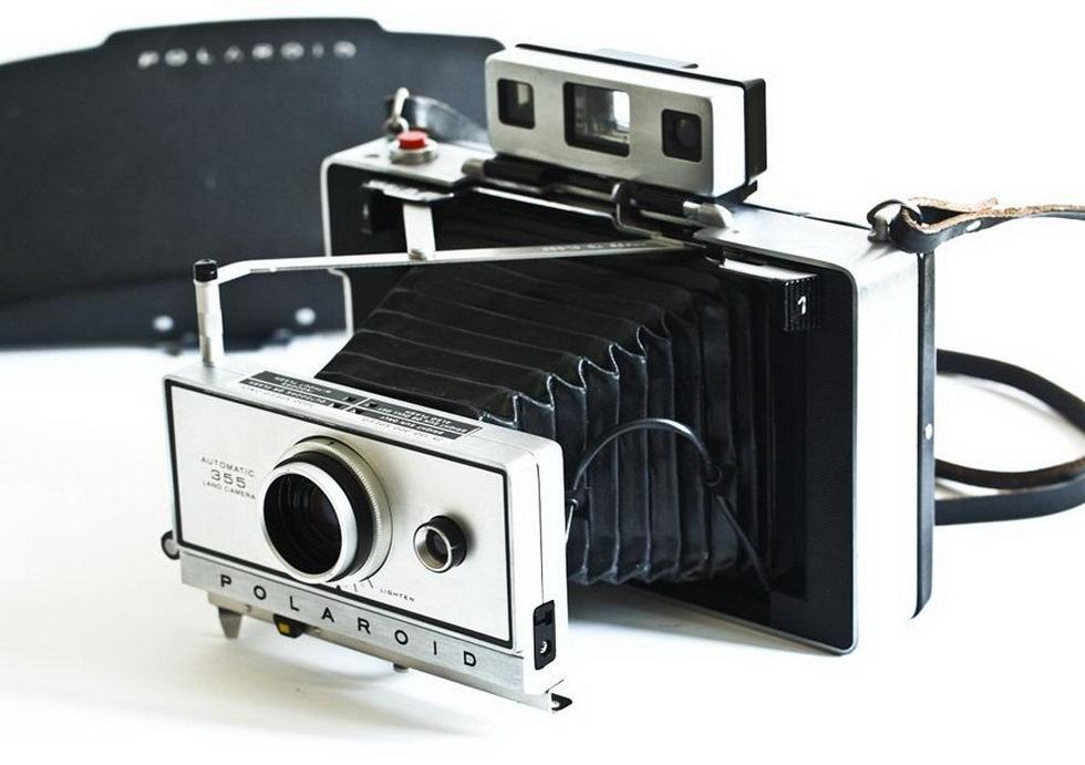 Vintage Polaroid Automatic 355 Land Camera