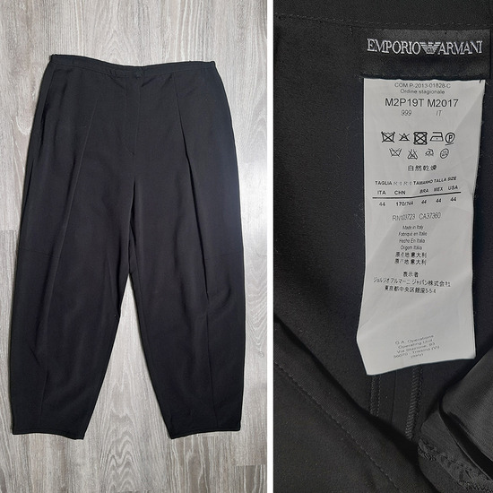 Armani original vrecaste crne pantalone 44?