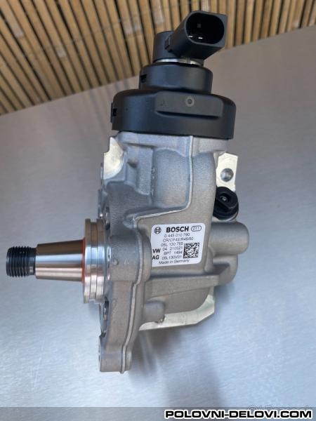 Audi A4 PUMPA 05L 130 755 Motor I Delovi Motora