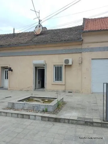 Izdavanje, poslovni prostor, 122m2, Zemun Cara Dušana, Zemun, Beograd