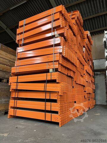 Paleta rack truss Traverse trusses
Stow Pal Rack NS/ Lichte Weite: 1400 mm/ U-Profil : 150 x 50 x 3,00 mm / 4 HK