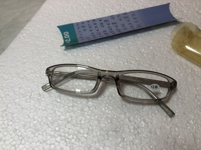 Dioptrijske Naočare +2,00 novo sirina 13cm staklad