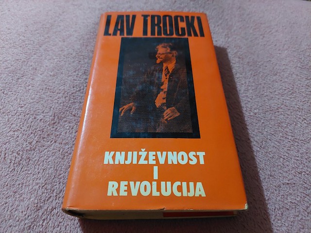 Književnost i revolucija Lav Trocki