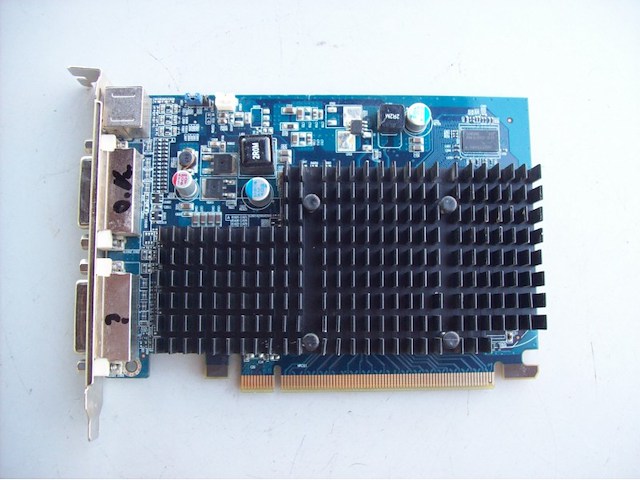 Sapphire  ATI Radeon HD4350 1Gb ddr2 pci-e