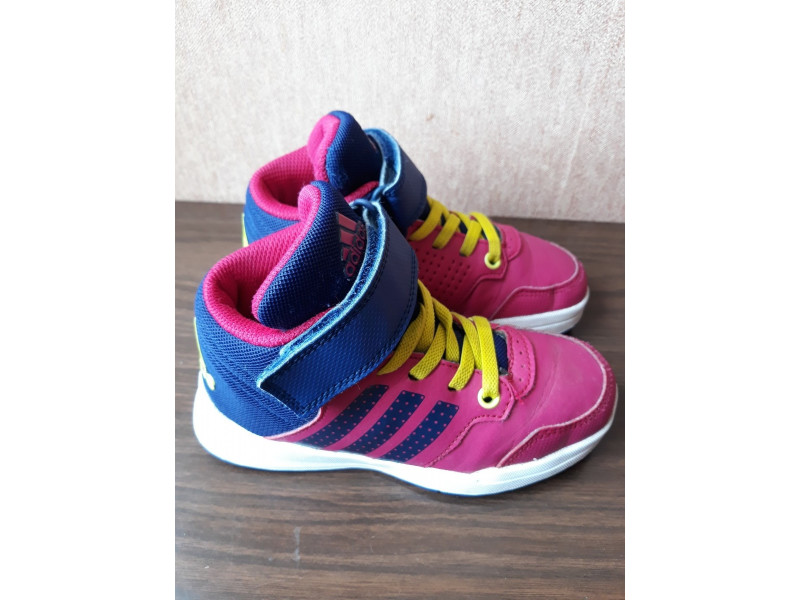 PATIKE "ADIDAS" br. 28/17cm.