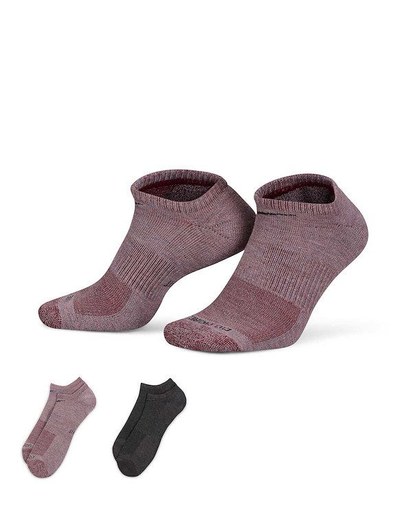 NIKE UNISEX čarape U NK EVERYDAY PLUS CUSH NS 2PR Socks
2322 RSD
The lowest price in the last 30 days*: 2322 RSD