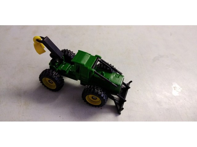 Siku John Deere 848P  Skidder 1:87 skala (7,5 cm.) ocuv