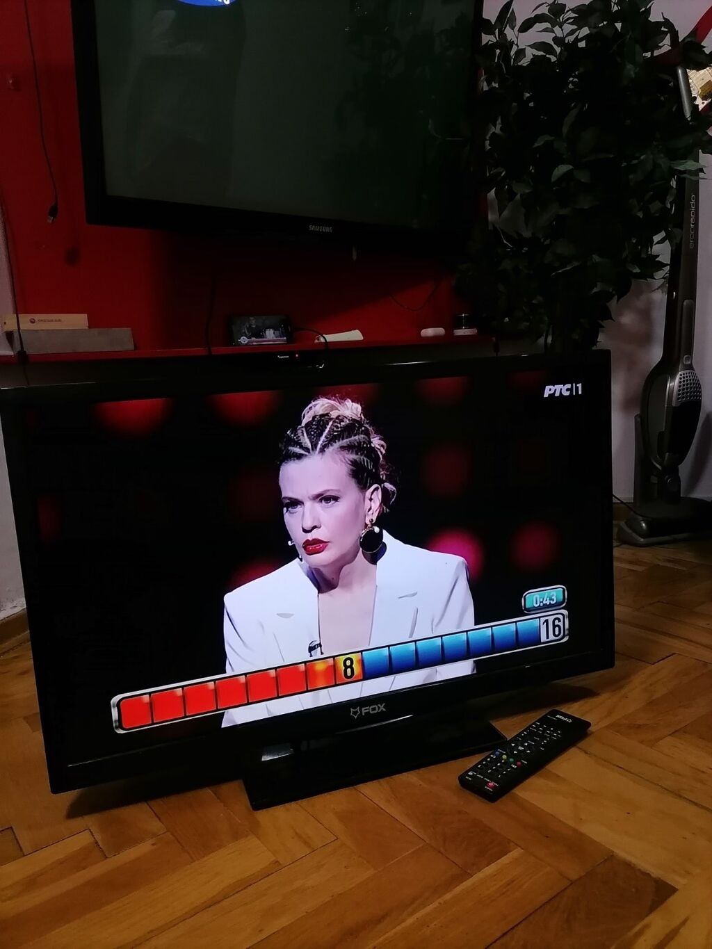 TV veći FOX 32 inča ili 82 dijagonala ekrana sa daljinskim upravljačem