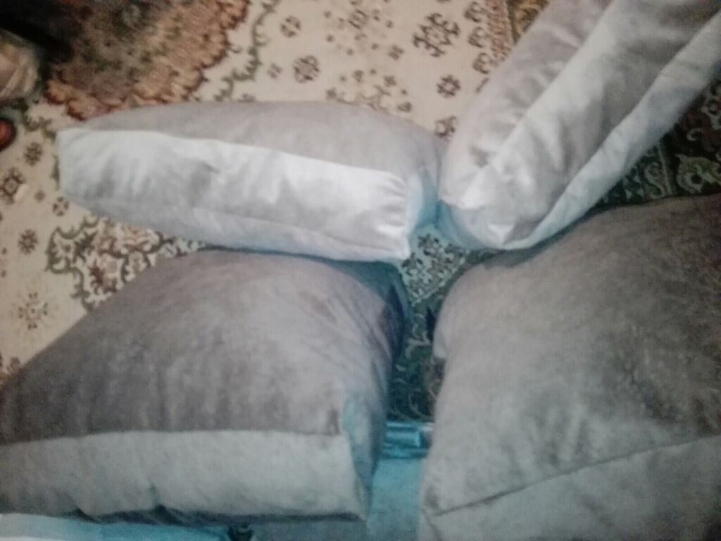 Dekorativni jastuk, bоја - Siva