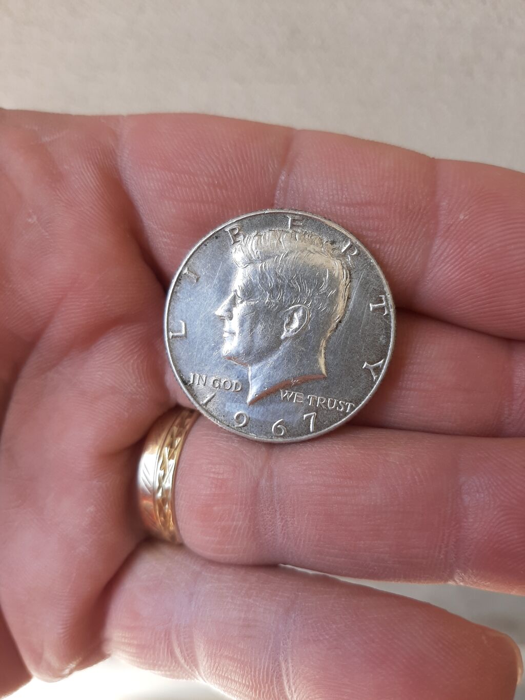Kenedi pola dolara srebro 11.5 grama godina 1976 srecno.fiksno