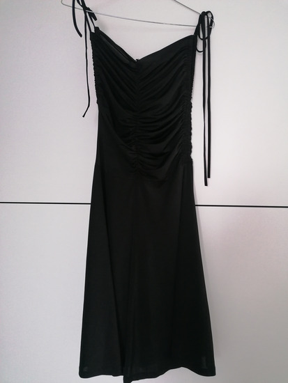 Crna haljina svecana