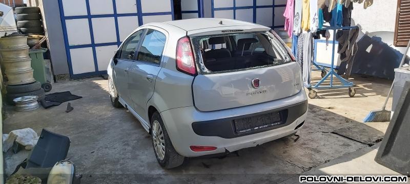 Fiat Grande Punto Mjtd Kompletan Auto U Delovima