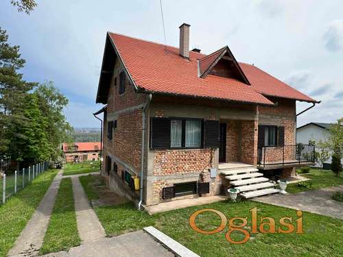Kvalitetna kuća sa otvorenim pogledom na Novi Sad i Dunav!