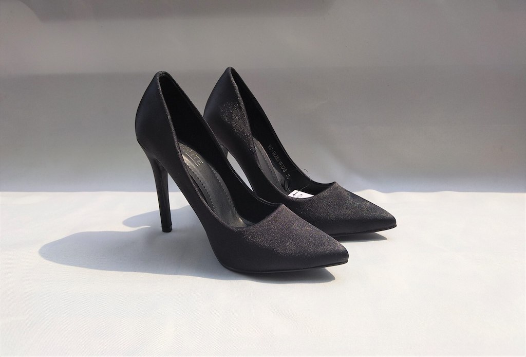 Ženske elegantne cipele na visoku štiklu (078 crna) crne