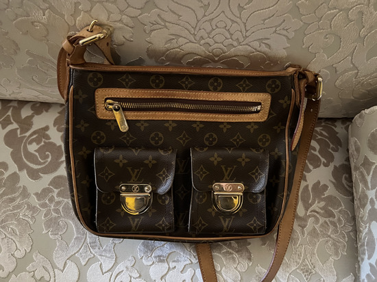 Louis Vuitton LV muska kozna torbica model 21 - KupujemProdajem