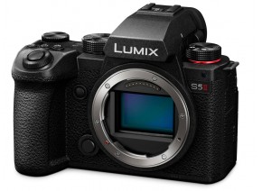 Panasonic Lumix S5 II