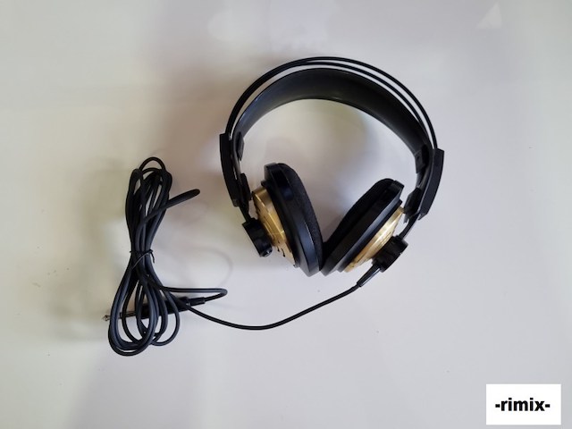 AKG K-141 slusalice