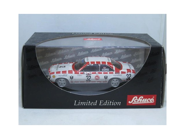 1:43 schuco opel commodore B GS/E